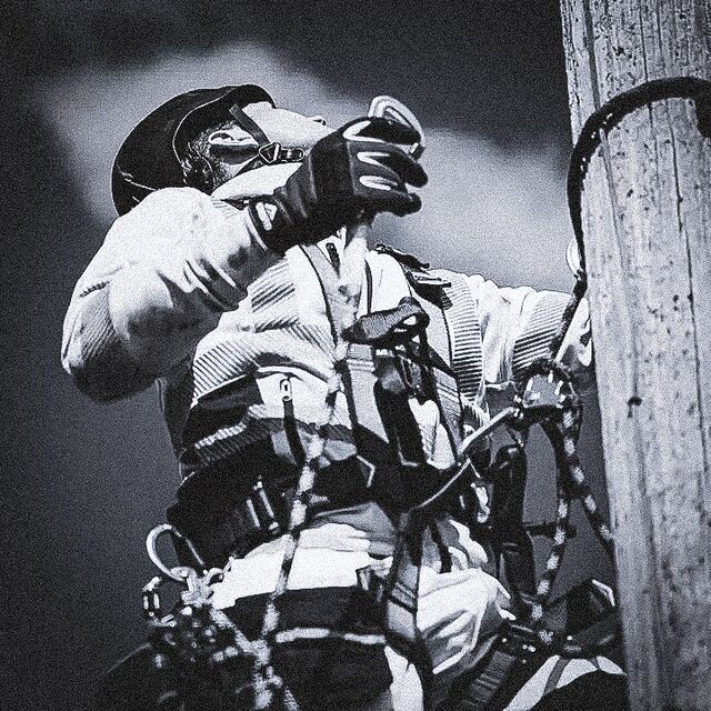 Pole Top Rescue - Work At Height - Outreach Rescue